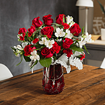 Flower Gift Giving Ideas | Teleflora