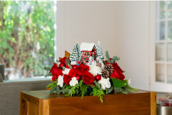 Christmas Gift Guide | Christmas Flower Arrangements | Teleflora