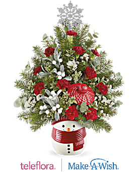 Fresh Christmas Wreaths Delivery | Floral Christmas Trees | Teleflora