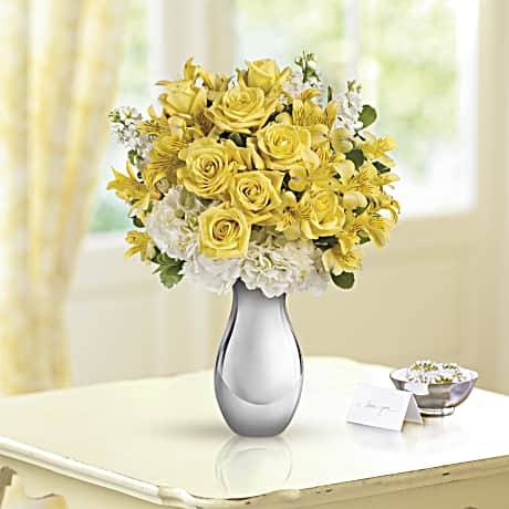 Teleflora's So Pretty Bouquet - Teleflora