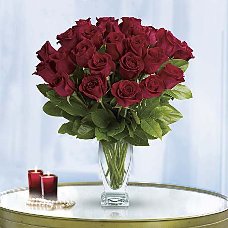 Teleflora's Rose Classique - Dozen Red Roses Bouquet - Teleflora