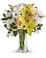 Teleflora's Daisies and Sunbeams Bouquet - Teleflora